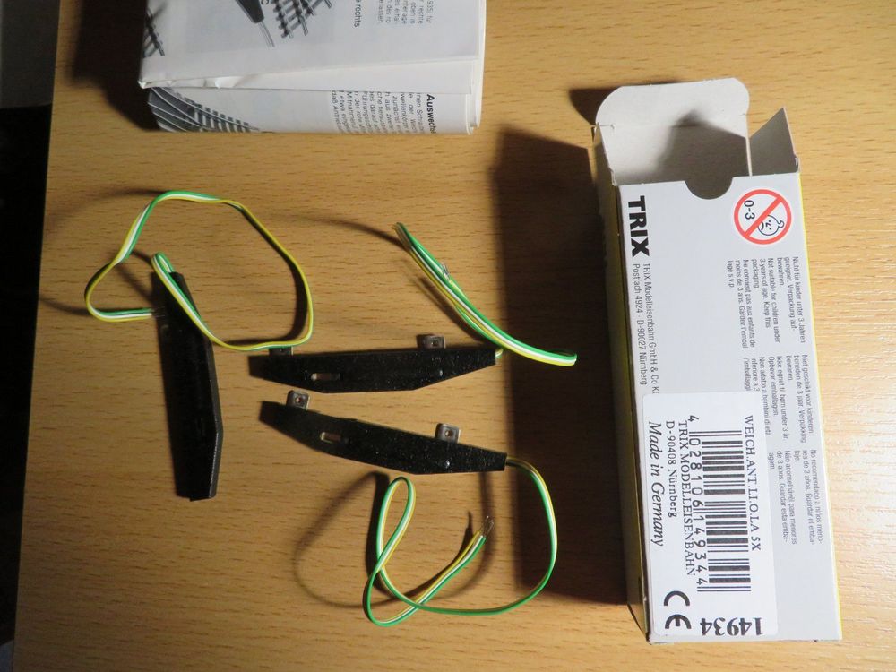 14935 Minitrix N 3 Stück elektrische Weichenantriebe links | Kaufen auf ...