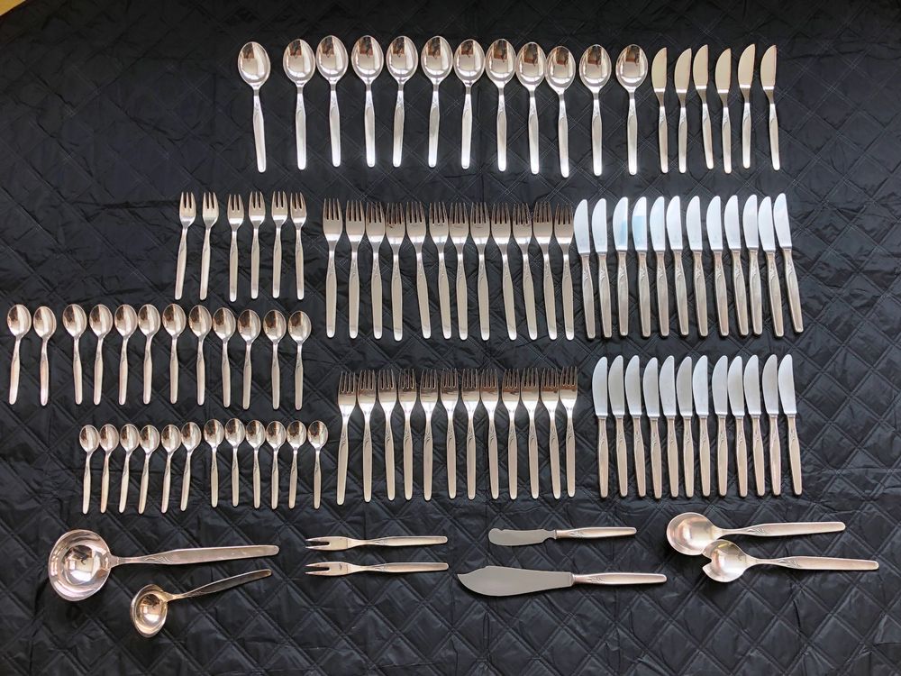 Berndorf Silberbesteck 104-Teilig, 90er Silber, versilbert (Gebraucht) in Basel für CHF 325 ...