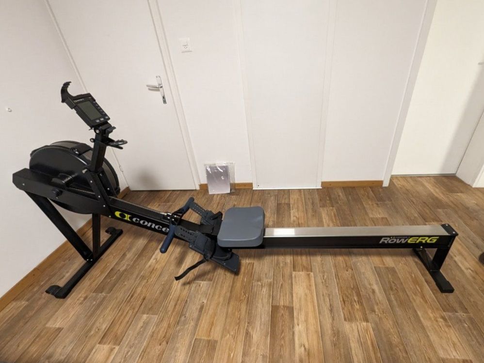 (neuwertig) Rudergerät Concept2 Rowerg Model D - PM5 | Kaufen auf Ricardo