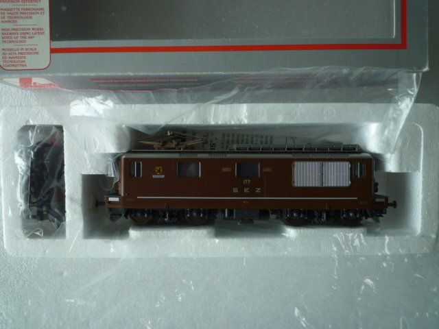 BLACK FRIDAY - LIMA loc SEZ Re 4/4 Zweisimmen 177 (Neu und ...