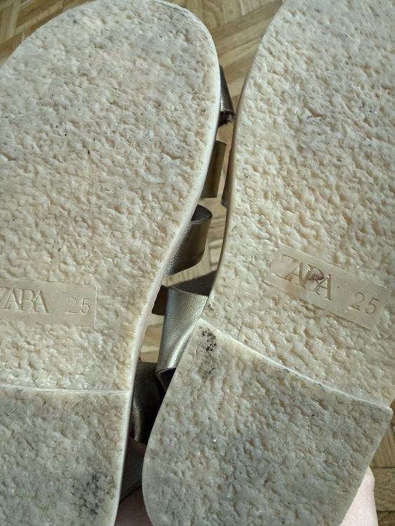 Zara Kindersandalen, Gold, Grösse 25 — Top Zustand! (Gebraucht) in ...