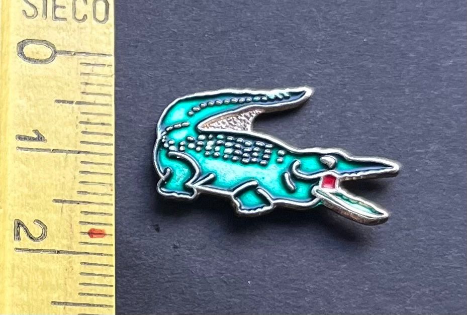 Lacoste/Krokodil / Pin (Gebraucht) in Wabern für CHF 0.9 – mit ...