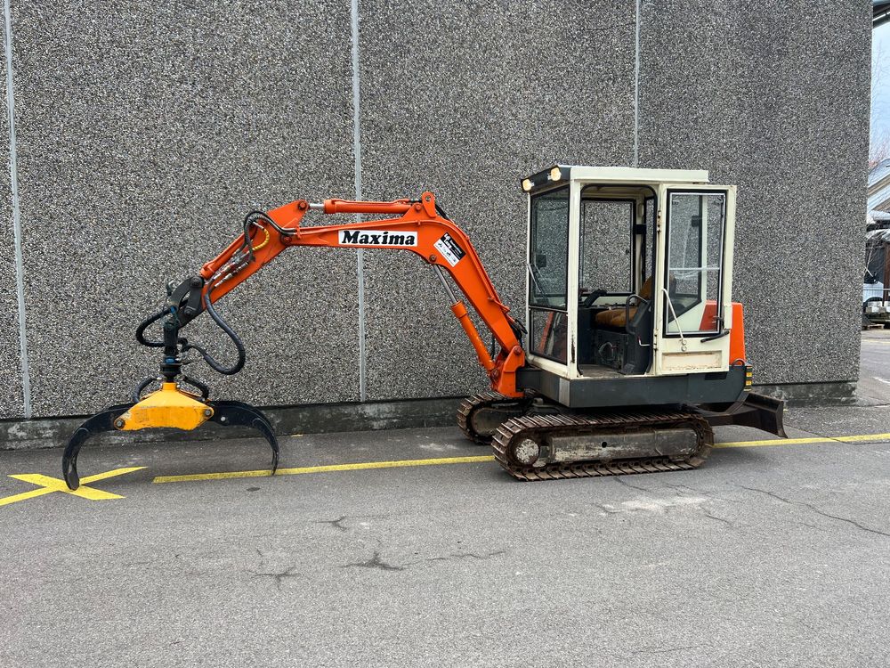 Ab.1.Fr 2.7 t Bagger in TOP ZUSTAND ab Service mit Zubehör | Kaufen auf ...