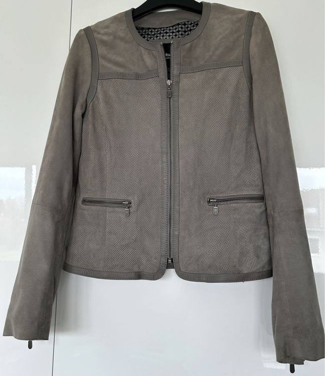 Suede leather jacket (Gebraucht) in Chavannes-de-bogis für CHF 45 – mit ...