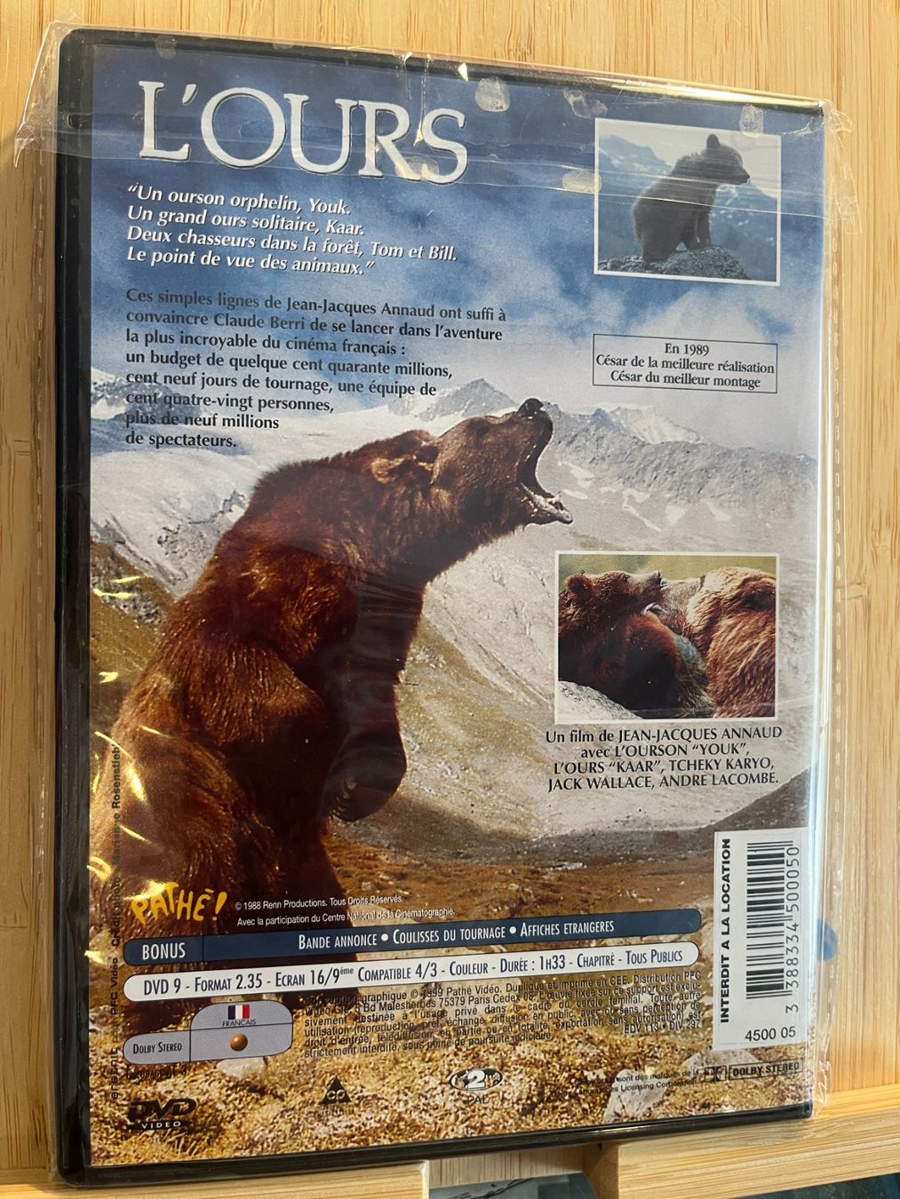 L'ours - Jean-Jacques Annaud (1988, DVD, Tchéky Karyo) (D'occasion) à ...