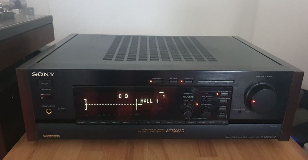 Sony ES Vorstufe E2000ESD (Defekt) in Thun für CHF 59 – mit Lieferung ...