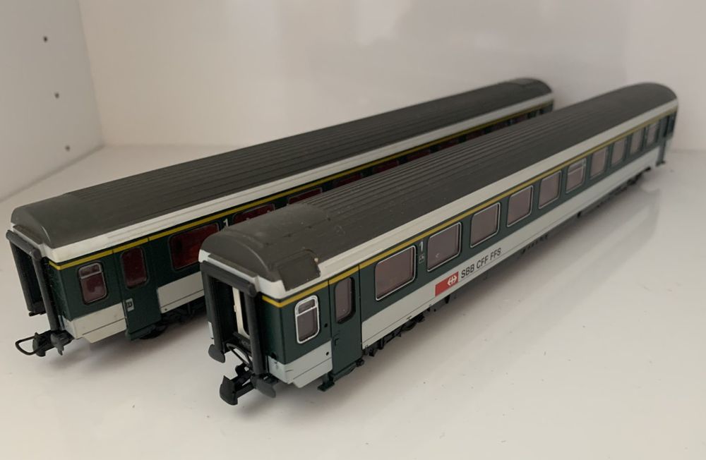 Zwei Roco H0 SBB EW IV 1. Klasse Intercity-Wagen (Gebraucht) in Volketswil für CHF 59 – mit ...