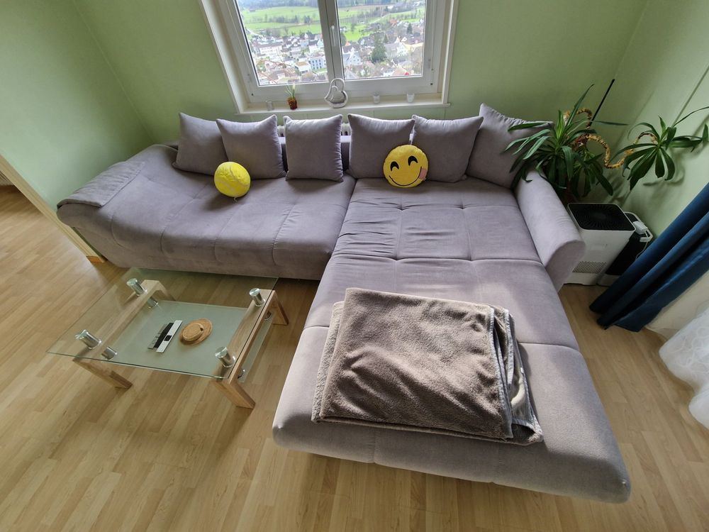 Ecksofa inkl. Tisch (Gebraucht) in Marbach für CHF 21 – nur Abholung ...