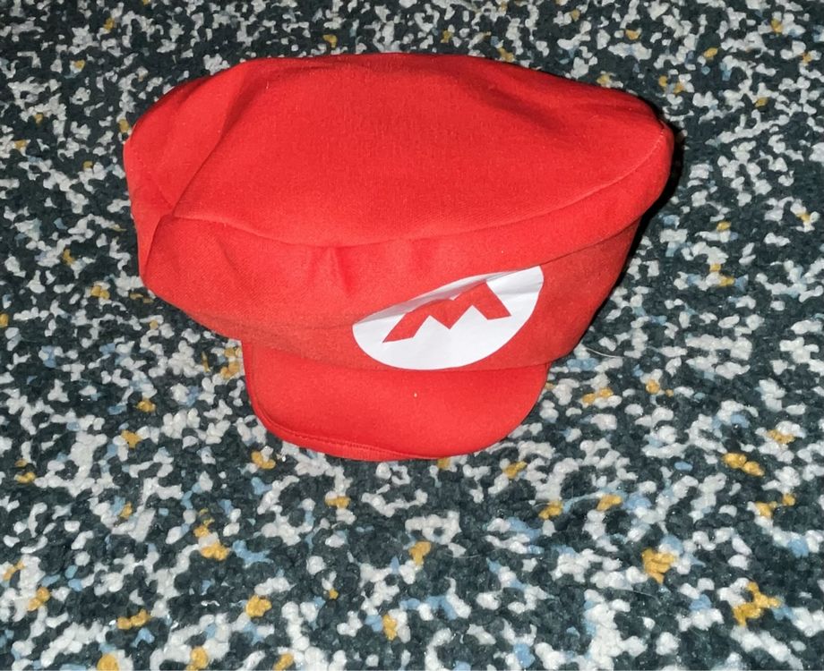Mario Kostüm mit Mütze (Neu (gemäss Beschreibung)) in Sumiswald für CHF ...