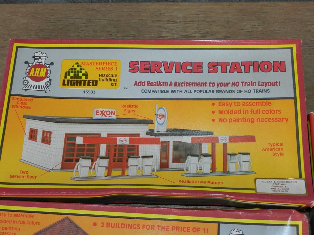 AHM H0 Service Station, 7up, Ice Cream, Boarding House (Neu und ...