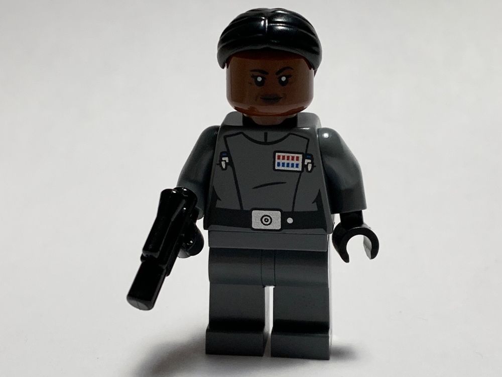 Lego Star Wars Vice Admiral Sloane Figur (Gebraucht) in Paspels für CHF ...
