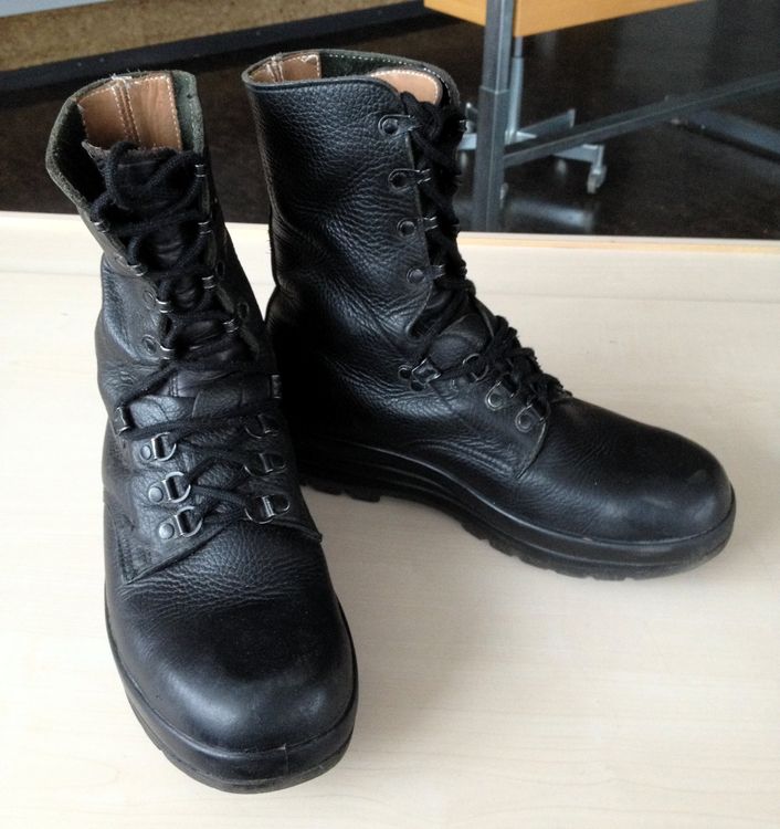 Militärschuhe Stiefel Springerstiefel schwarz Gr. 42 (Gebraucht) in ...