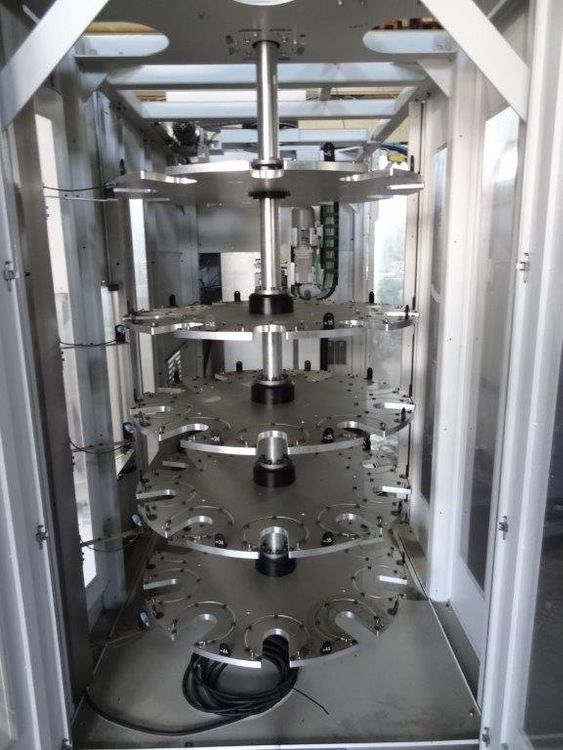 EROWA Multi Robot (PC210) + YCM TV146A 5.-Achs-Fräsmaschine (Gebraucht ...