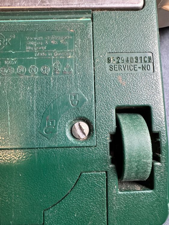 VORWERK TORNADO ELEKTROBÜRSTE ET 340-1 FUNKTIONIERT (Gebraucht) in ...