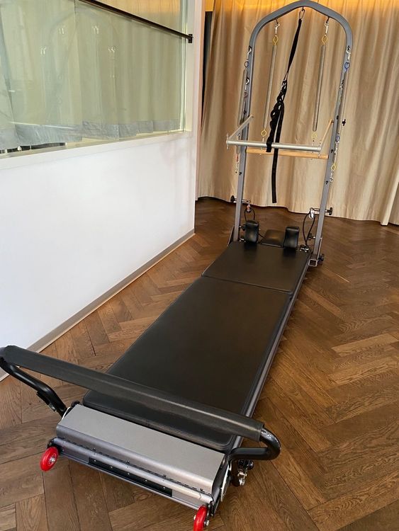 Pilates Allegro Reformer mit Tower von Balanced Body (Gebraucht) in ...