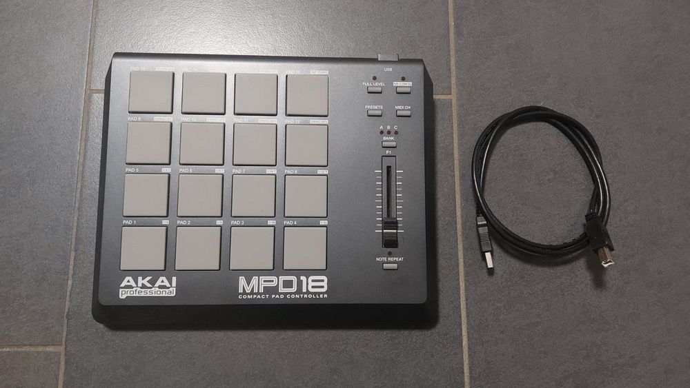 AKAI MPD18 (Gebraucht) in Windisch für CHF 23 – mit Lieferung auf ...