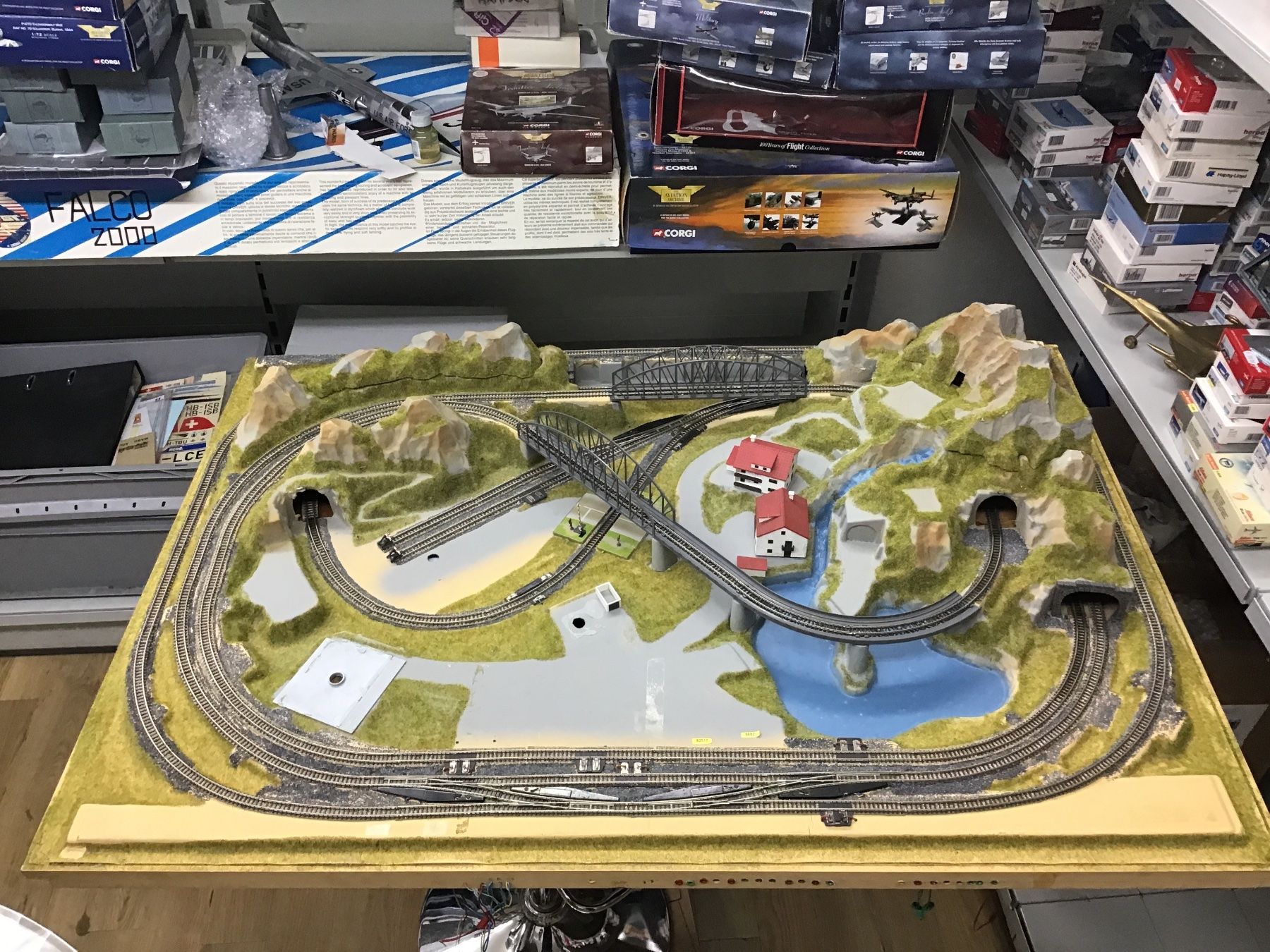 Märklin Spur Z Anlage 100x69cm, mit Anfangspackung (Gebraucht) in ...