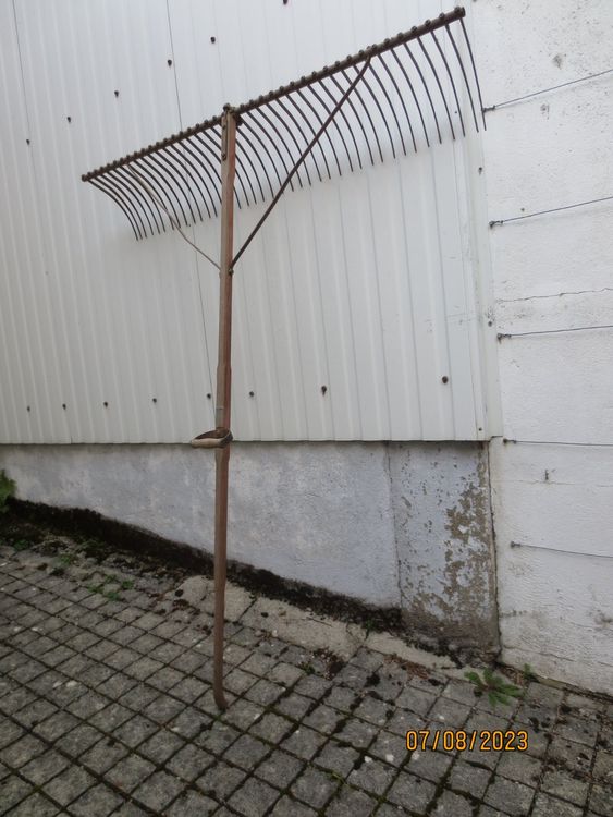 Rechen zum Heuen (Gebraucht) in Froideville für CHF 98 – nur Abholung ...