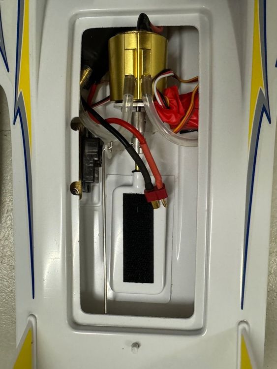 Hydroplane RC Rennboot Miss Seattle (Gebraucht) in Basel für CHF 78 ...