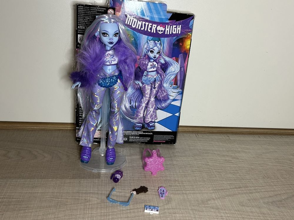 Monster High G3 Abbey Bominable basic 1 Puppe (Neu (gemäss Beschreibung ...