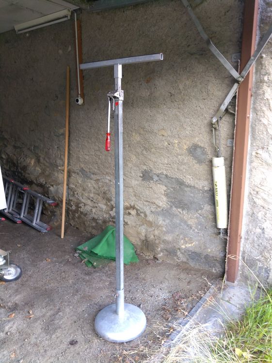 Sehr Stabilemontagestützen 2 Stück (Gebraucht) in Trimmis für CHF 50 – nur Abholung auf Ricardo ...