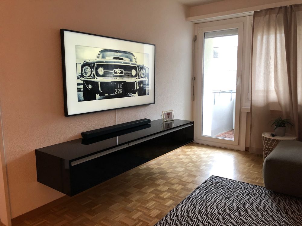 Elegantes Sideboard, hängend mit Wandhalterung (Gebraucht) in Zürich ...