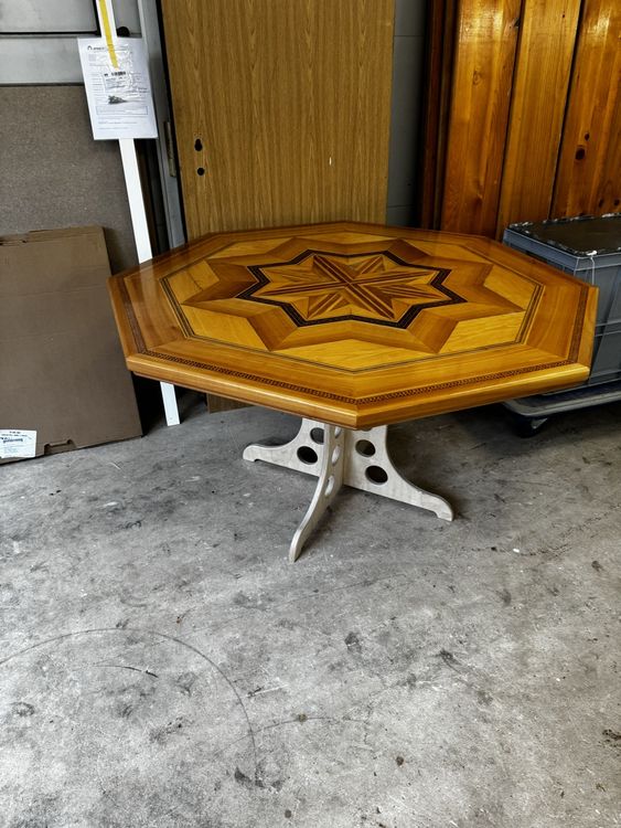 Achteckiger Holztisch Intarsienarbeit Handarbeit Vintage | Kaufen auf Ricardo