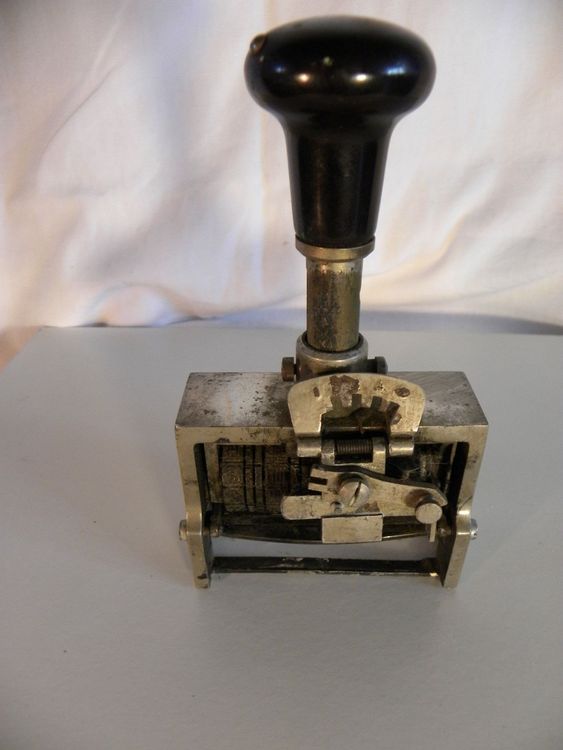 Alter Stempel (Gebraucht) in Reinach für CHF 21 – mit Lieferung auf ...