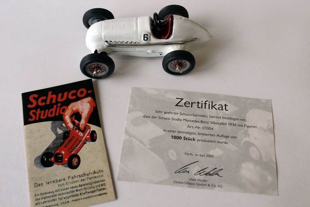 SCHUCO CLASSIC - Studio I Mercedes-Benz mit Figuren (Neu und ...