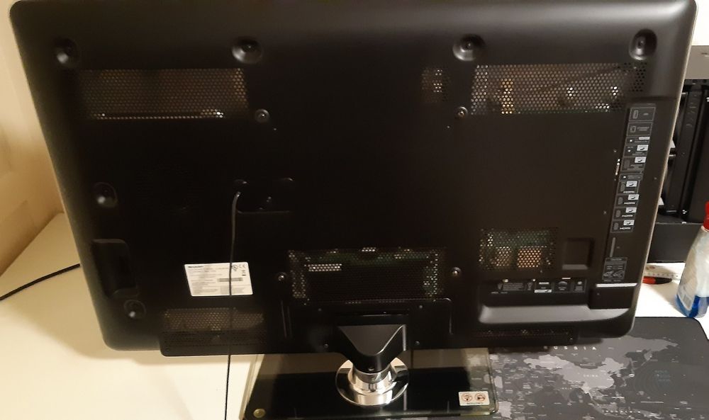 SHARP LCD COLOUR TV MODEL LC-40LE814E | Kaufen auf Ricardo