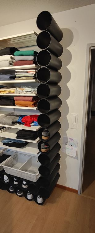 Schuhregal aus Rohren (Gebraucht) in Netstal für CHF 50 – nur Abholung ...