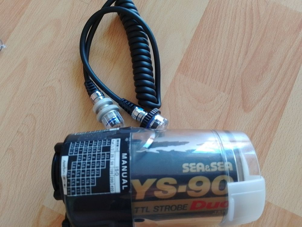 SEA & SEA Unterwasser Blitz YS-90 mit Anschlusskabel, Japan (Gebraucht) in Zürich für CHF 125 ...