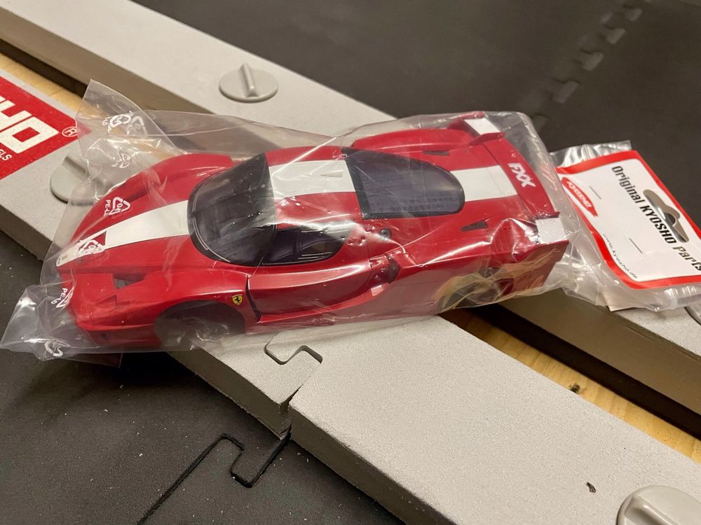 Kyosho, Mini z Karosserie, Ferrari FXX, rot, NEU | Kaufen auf Ricardo