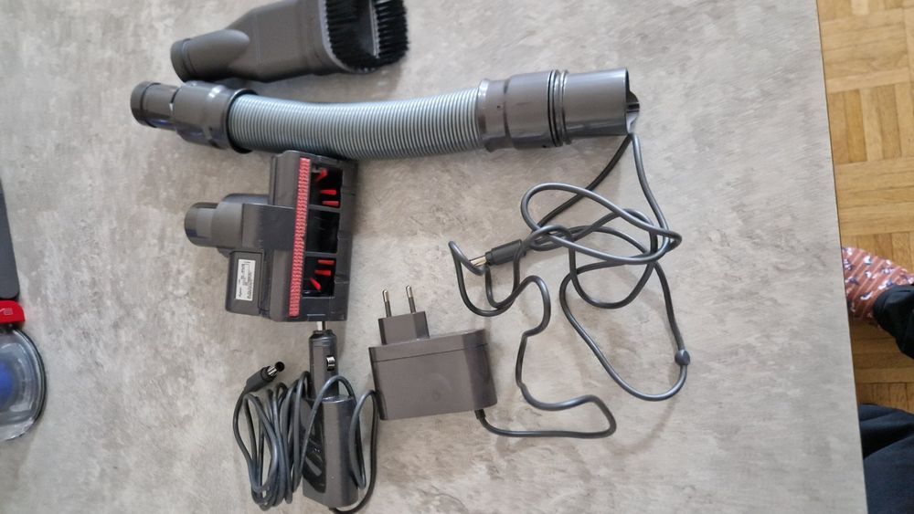 Dyson DC34 Car + boat | Kaufen auf Ricardo