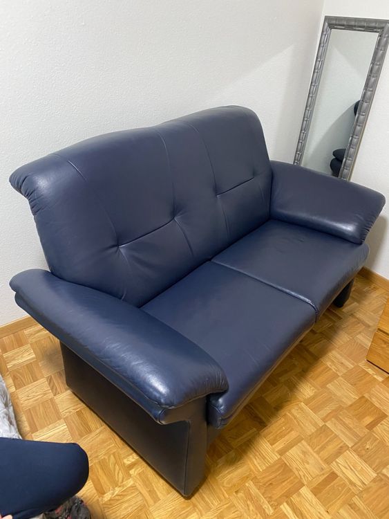 2er Ledersofa Tiefseeblau sehr gut erhalten (Gebraucht) in Langenthal für CHF 49 – nur Abholung ...