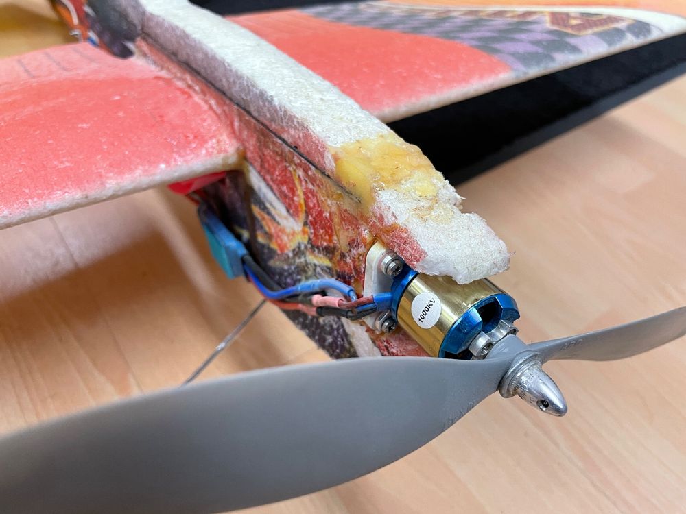 Styro RC Flieger Robbe Amica plus neuer Geebee Bausatz (Gebraucht) in ...