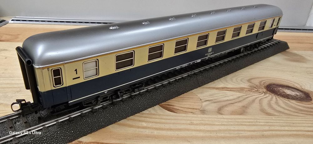 Märklin H0 4091 D-Zug-Wagen 1. Klasse DB (Gebraucht) in Brislach für CHF 19.5 – mit Lieferung ...