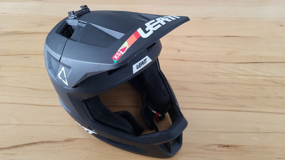 Helm Leatt Gravity 1.0 Kinder (Gebraucht) in Engelberg für CHF 50 – mit Lieferung auf Ricardo kaufen