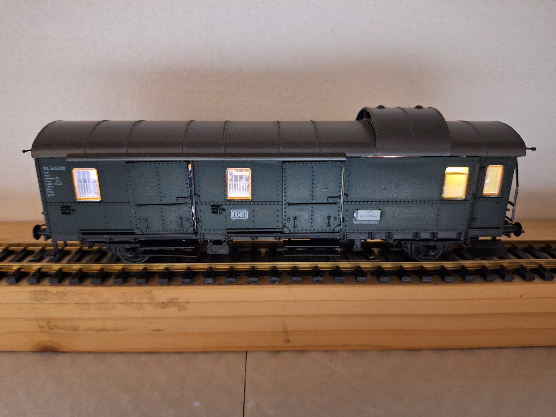 Roco Donnerbüchse Postwagen, DB, Ep. III, mit LED (Gebraucht) in ...