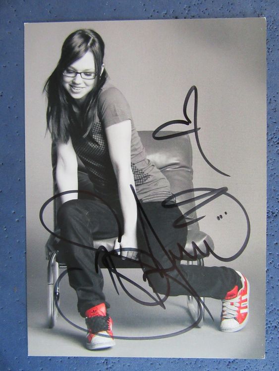 STAFANIE HEINZMANN ORIGINAL AUTOGRAMMKARTE 15X10CM FILZSTIFT (D ...