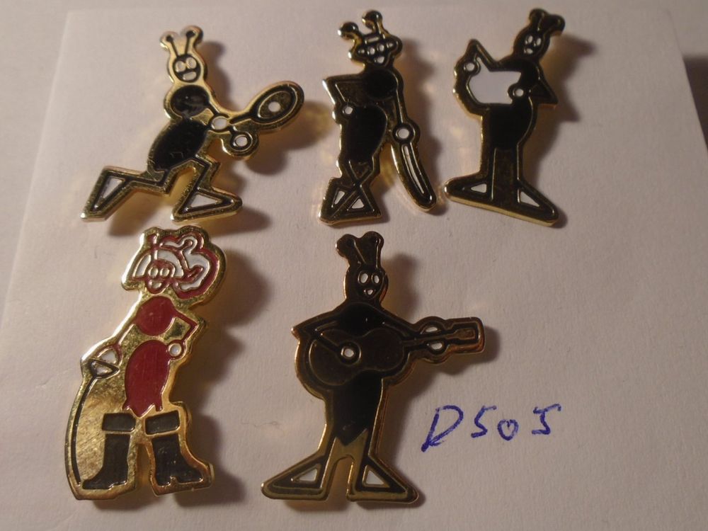 5 ver Lustige Pins (D505) | Kaufen auf Ricardo