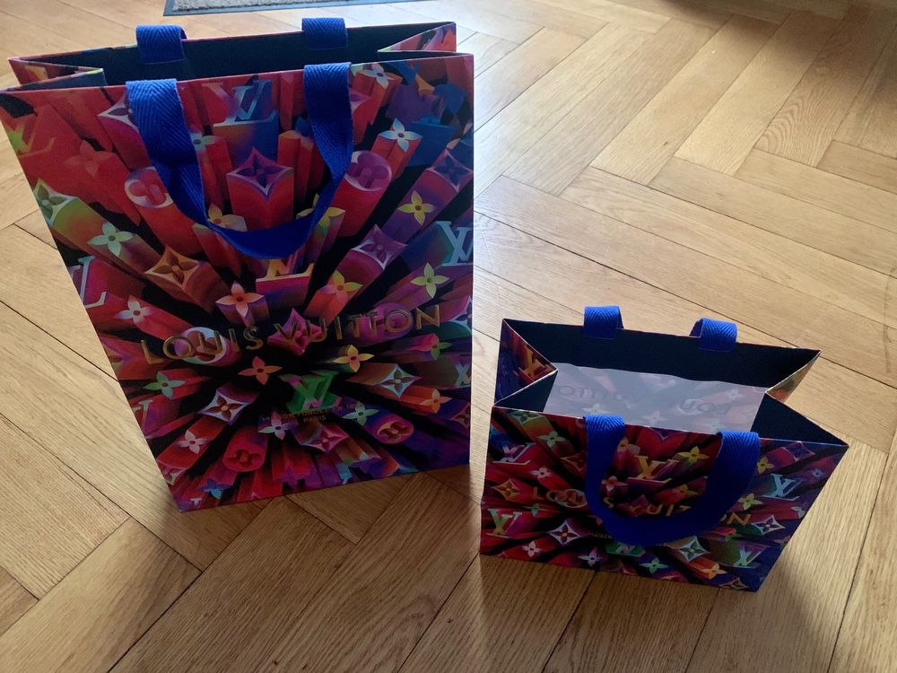 Louis Vuitton lot 2 sacs carton (Gebraucht) in Lausanne für CHF 9 – mit ...