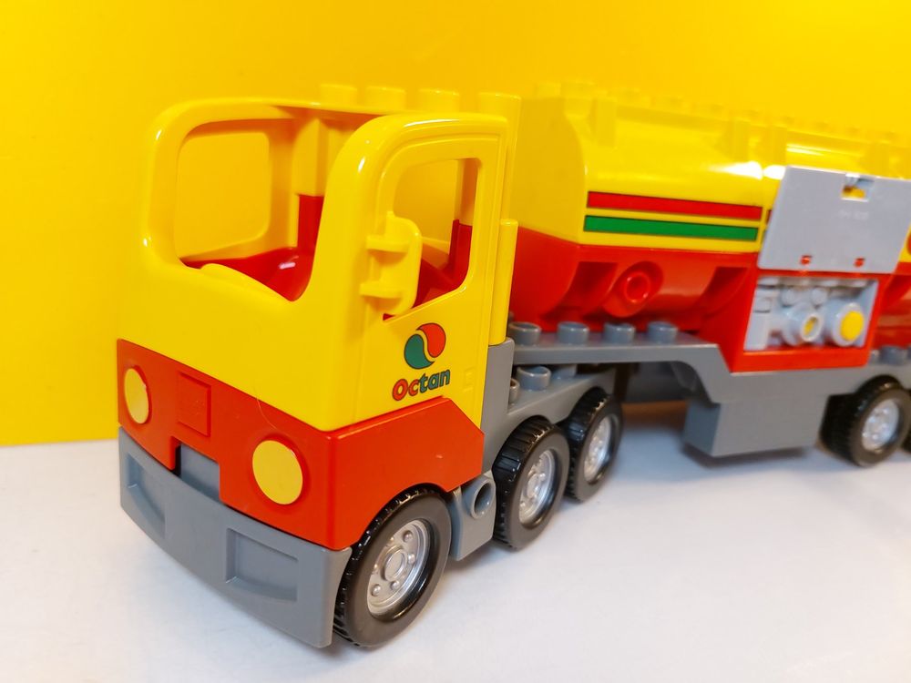 LEGO DUPLO 5605 Tanklaster mit Tank- und Motorengeräusch (Gebraucht) in ...