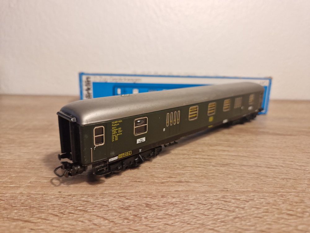 Märklin 4026 Gepäckwagen DB H0 (1) (D'occasion) à St-Aubin-Sauges pour ...