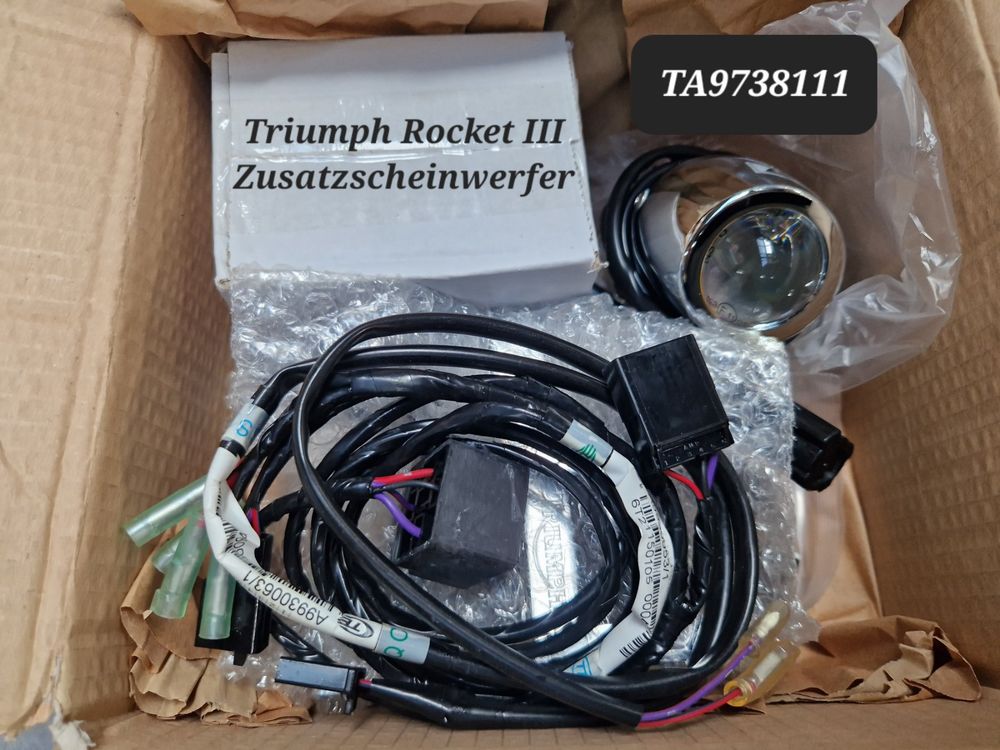 Triumph Rocket Zusatzscheinwerfer A9738111 | Kaufen auf Ricardo