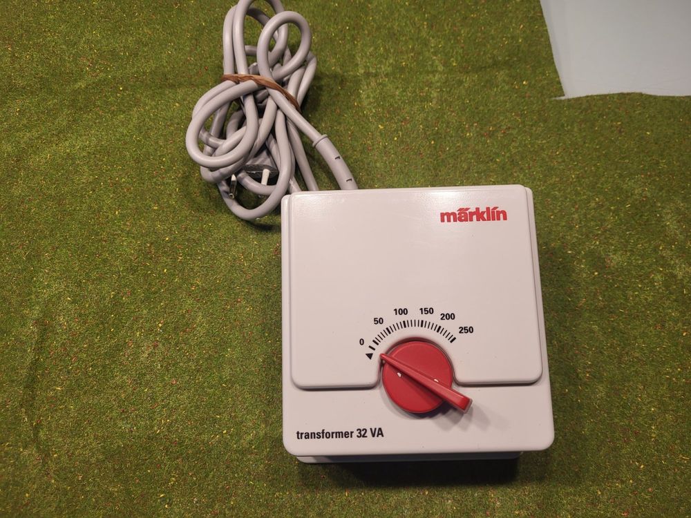 Märklin 6647 Trafo 32 VA AC Analog | Kaufen auf Ricardo