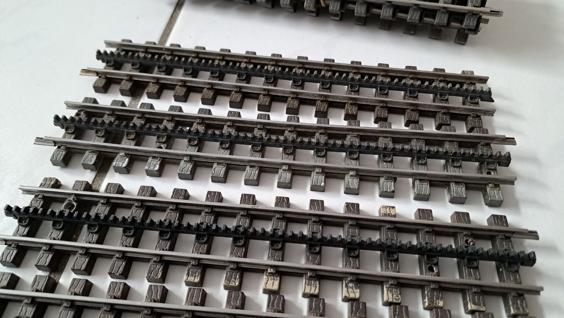 Roco Eisenbahn Schienen Alpin Line Zahnradbahn Spur 0m (Gebraucht) in ...