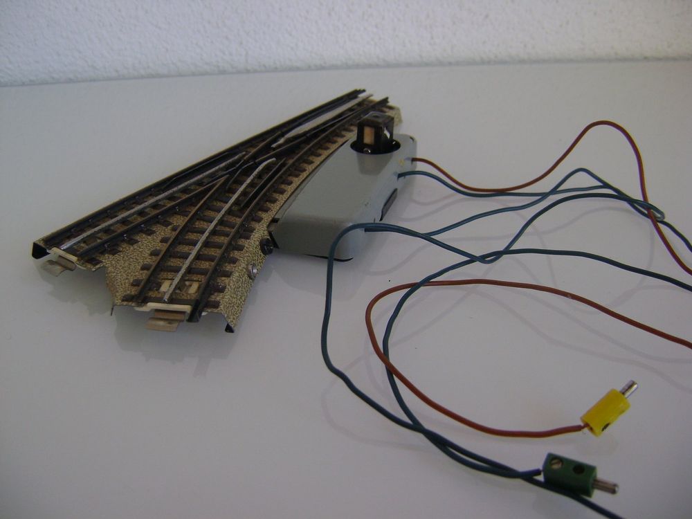 Märklin H0 - Elektromagnetische Weiche (L), beleuchtet (Gebraucht) in ...