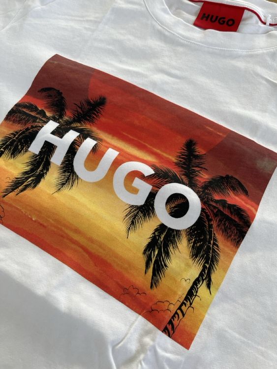 Hugo T-Shirt, Grösse M, weiss mit speziellem Print🌴 (Gebraucht) in ...