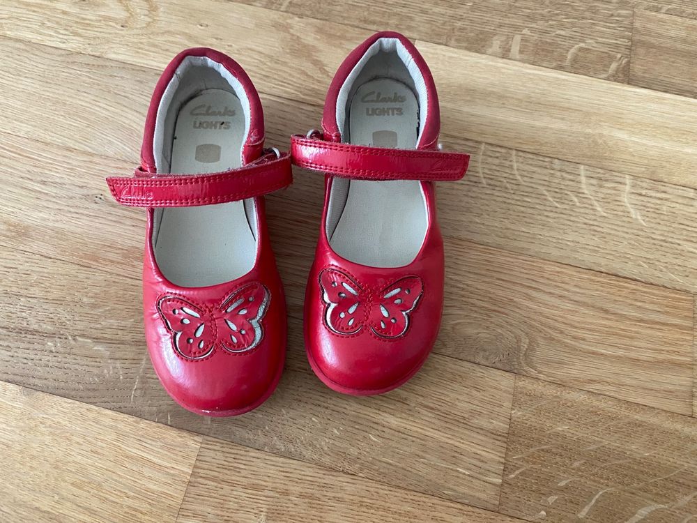 Clarks Lights Schuhe Gr 28 | Kaufen auf Ricardo